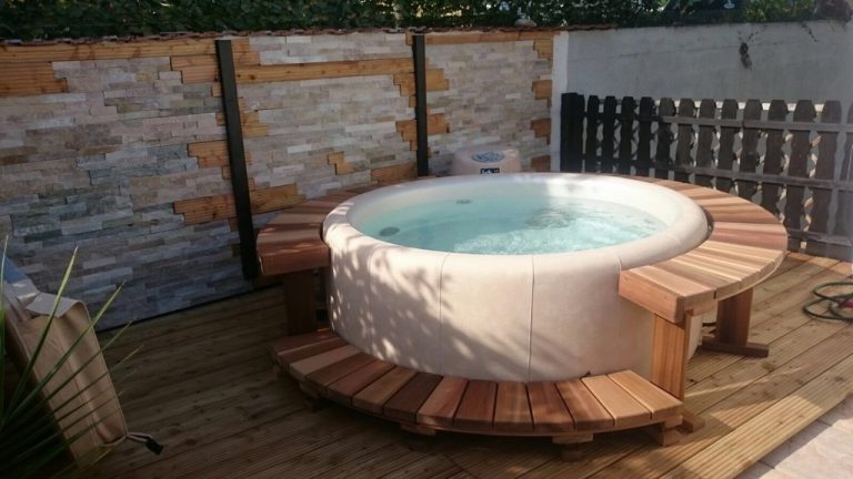 Holzumrandung • Softub Whirlpools